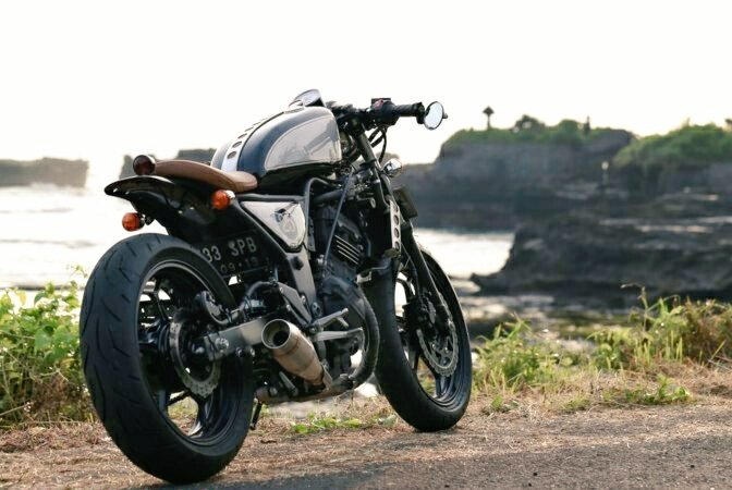 Kawasaki Z250 Custom Cafe Racer | Reviewmotors.co
