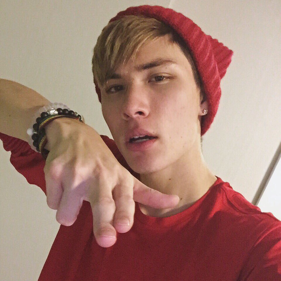 Bailey Gallagher (@baigallagher) | Twitter