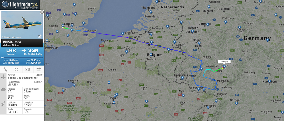 Vietnam Airlines flight VN50 from London to Ho Chi Minh City just ...