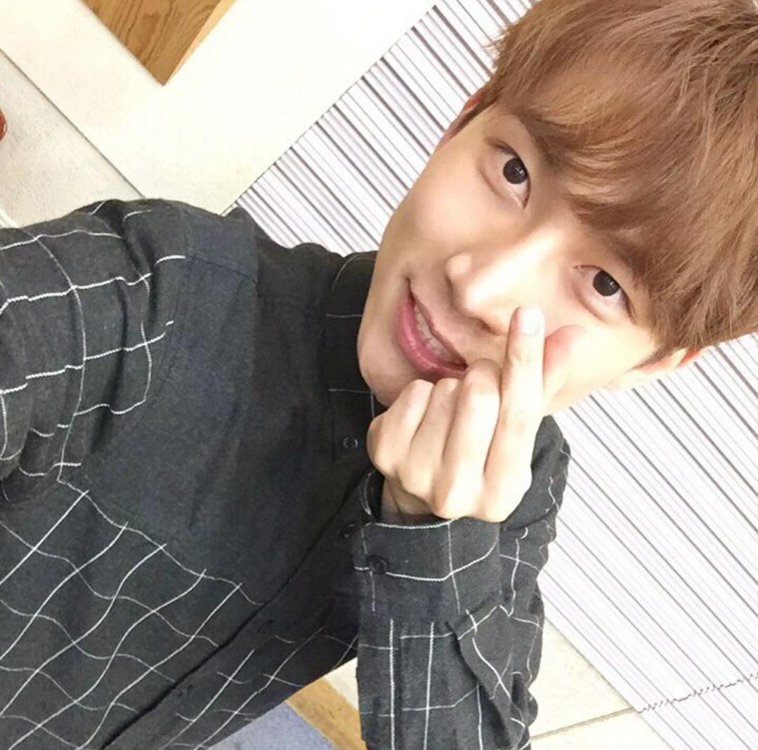 Btob Eunkwang Selca