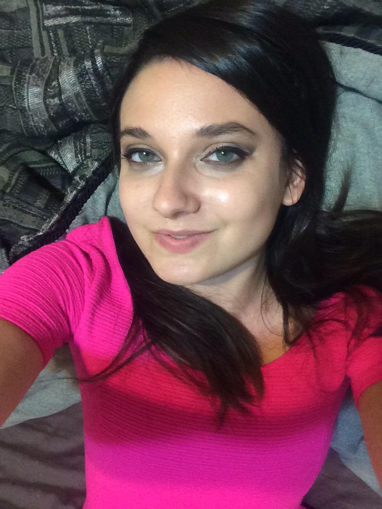 Tw Pornstars Amy Faye Twitter To Cam Or Not To Cam That Is The