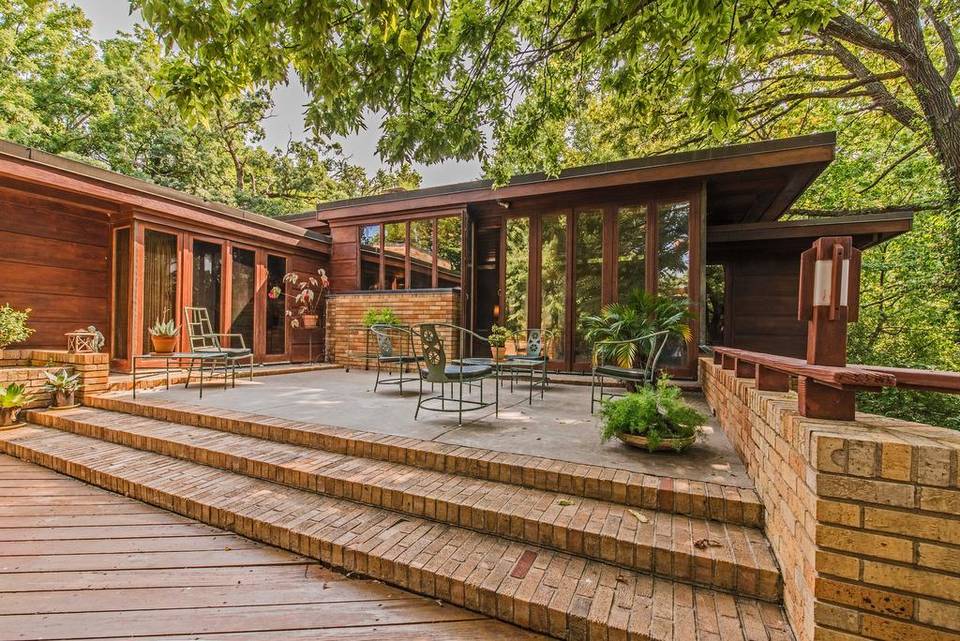 Frank Lloyd Wright Decks