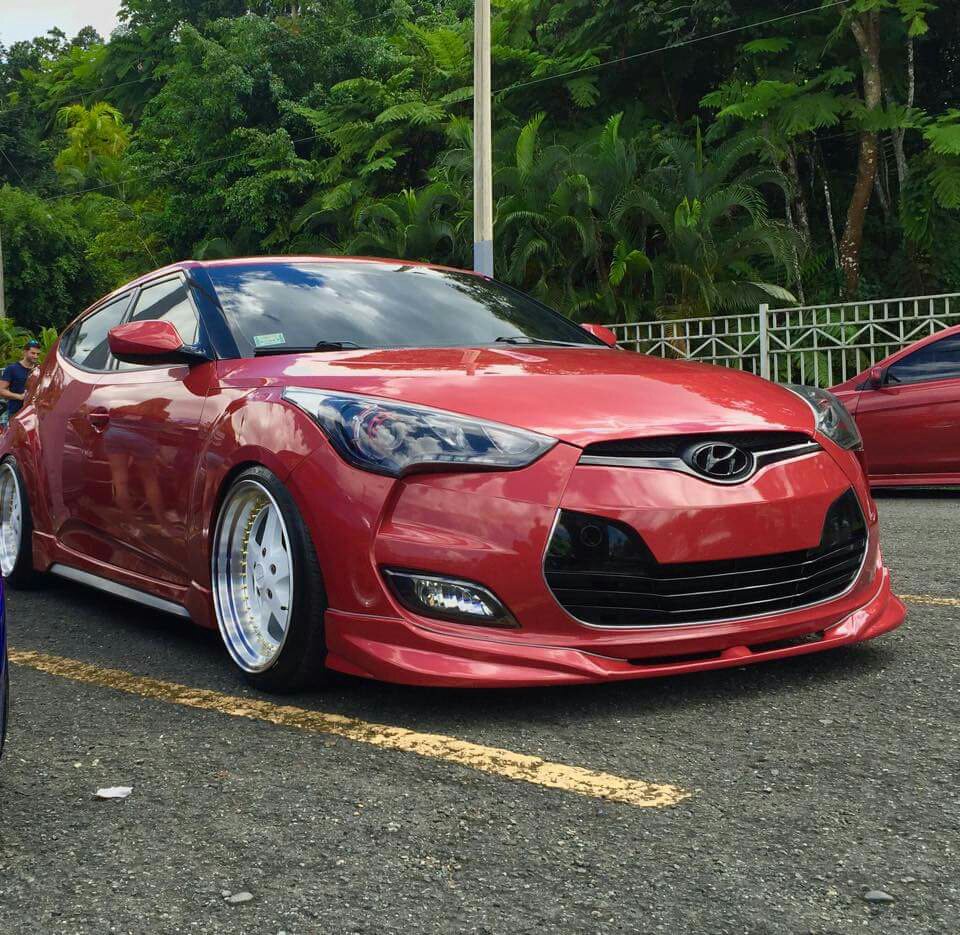 Stanced Veloster