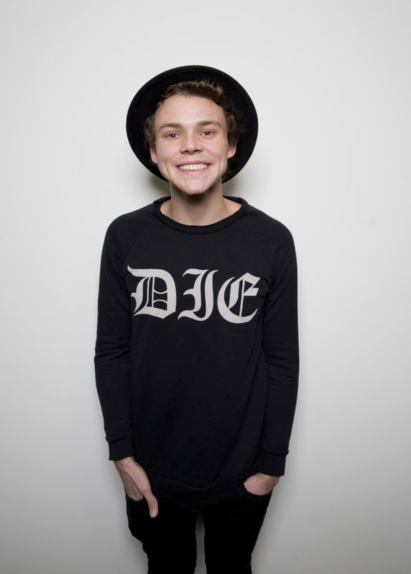 Ashton Irwin Photoshoot