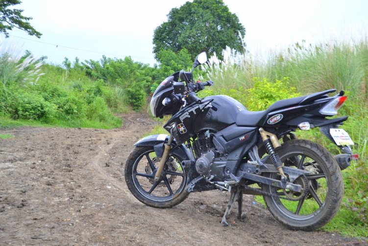 Apache Rtr 180 Green