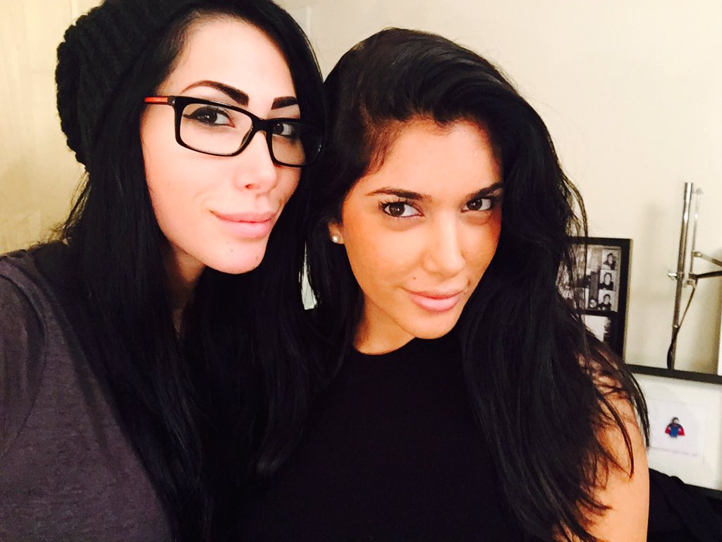 TW Pornstars - Reede Fox. Twitter. Me and the lovely Leah Jaye. 5:50 PM ...