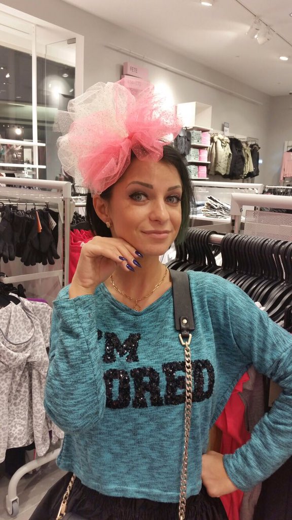 TW Pornstars - 1 pic. ANISYIA. Twitter. I love hair accesorizes ️? # ...