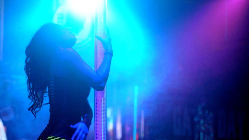 Oakland Park: Time's up for Solid Gold, Pure Platinum strip clubs ...