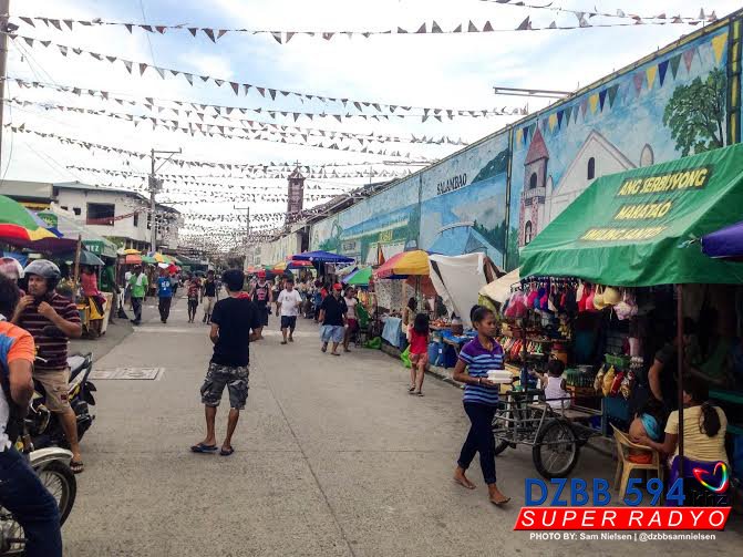 Himlayang palanyag, nagiisang public cemetery sa parañaque na kilala sa ...