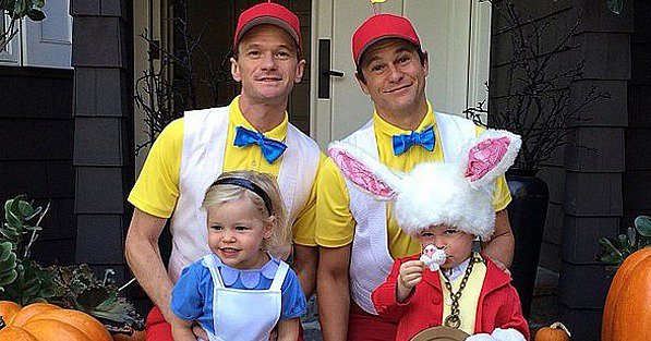 21 creative Disney costumes for a magical Halloween! | POPSUGAR | Scoopnest