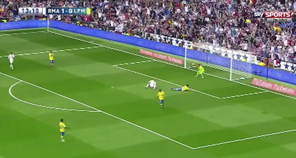 VIDEO: Cristiano Ronaldo defies gravity, flies through the air to score ...