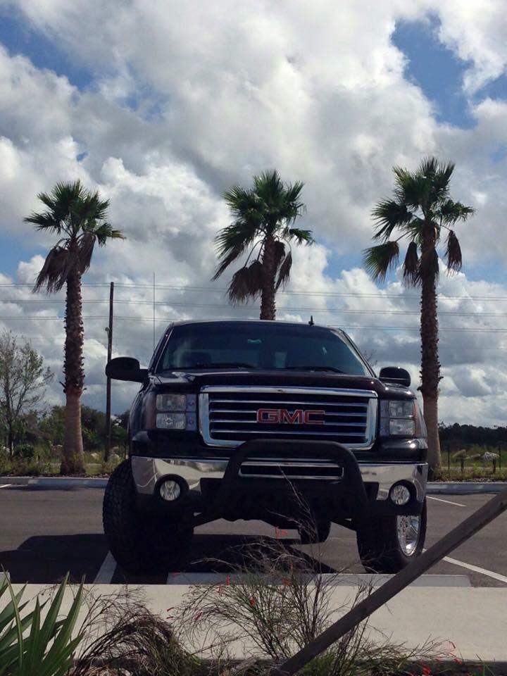 Love my truck. Gmc sierra 1500 lifted 4x4 hunting trucks | Scott ...