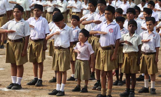 RSS actively considering changing its dress code | DeshGujarat