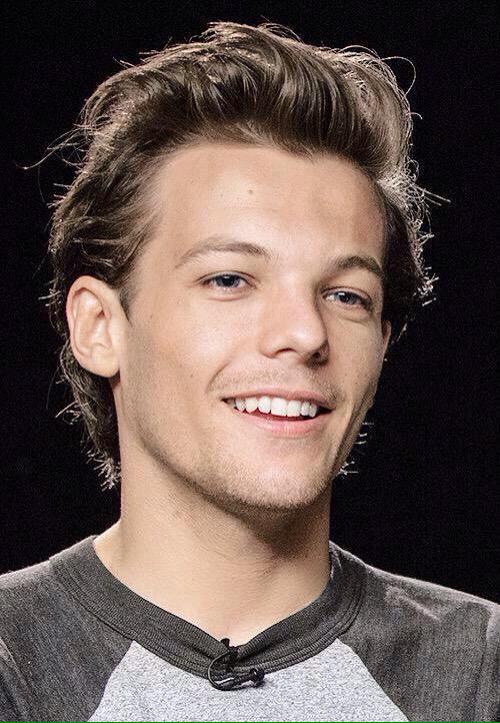 Louis Tomlinson Quiff