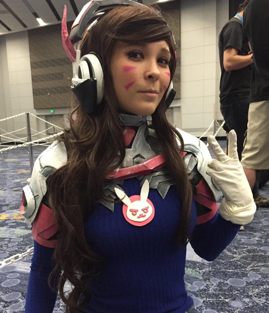 I spent a few months re-doing my D.va cosplay from last years Blizzcon ...