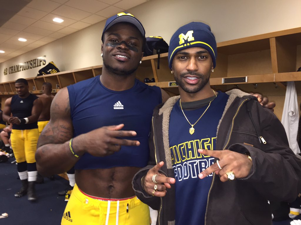 Big Sean in the Michigan locker room! | mgoblog