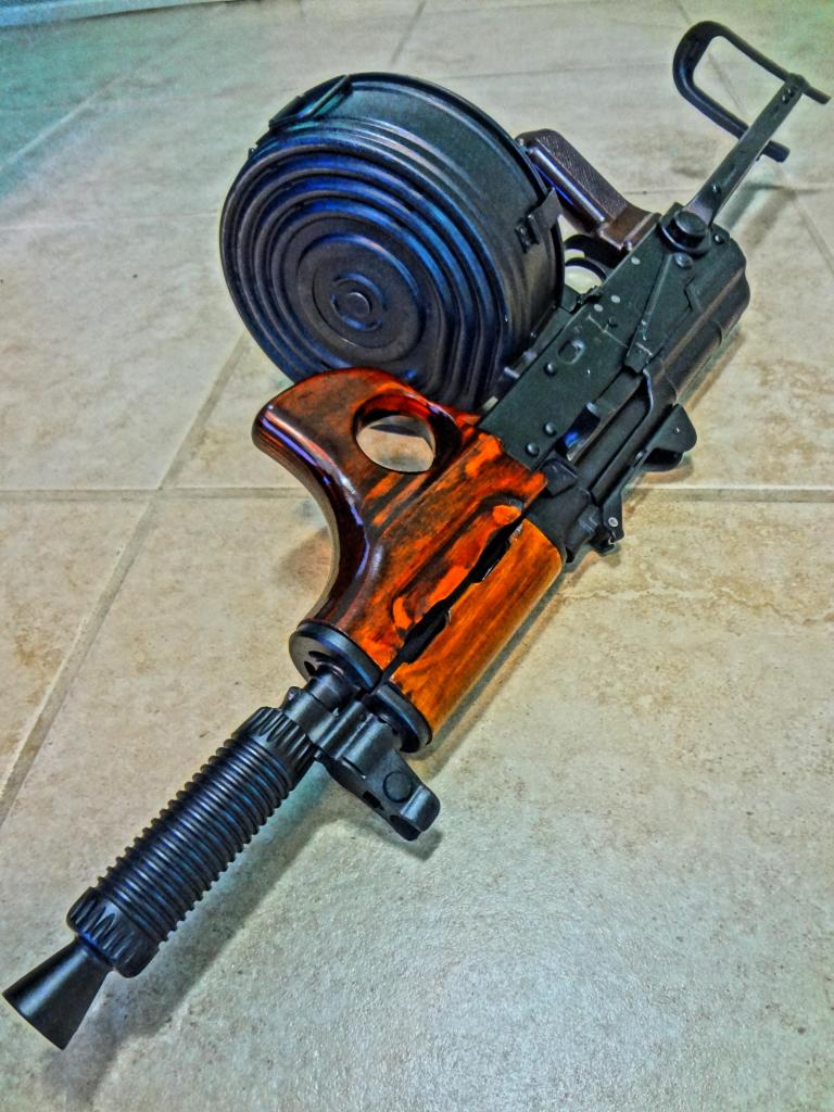 ておどら氏によるAKMSUの話簡易纏め - posfie