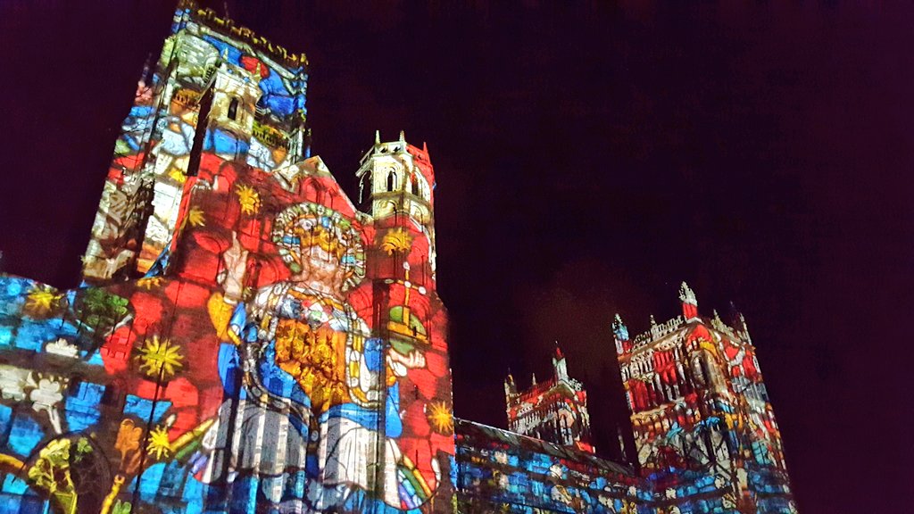 Durham Lumiere lights up the city | Tyne Tees - ITV News