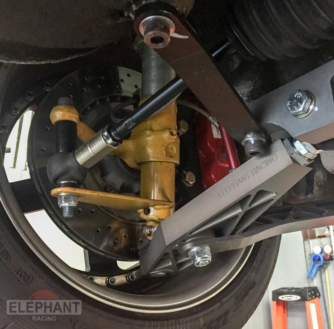 Elephant Racing Porsche