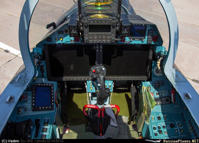 Su 35 Cockpit