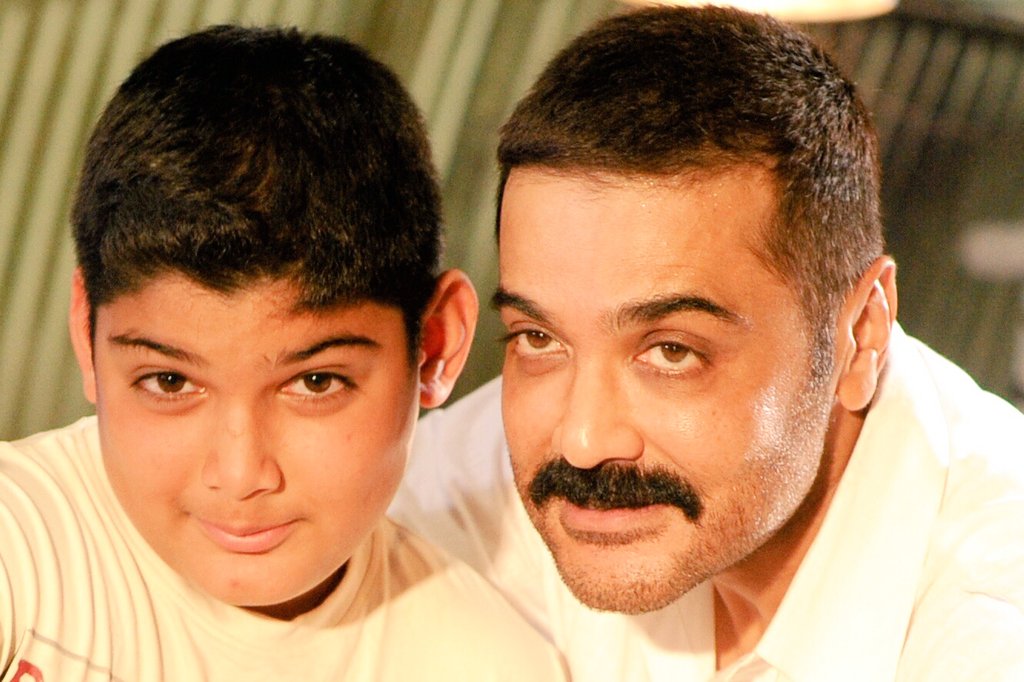 Prosenjit Chatterjee Childhood