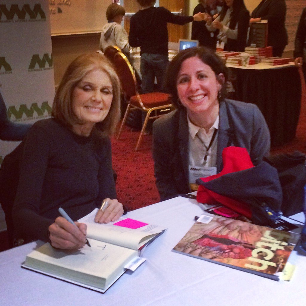 Kim Guinta's Instagram, Twitter & Facebook on IDCrawl