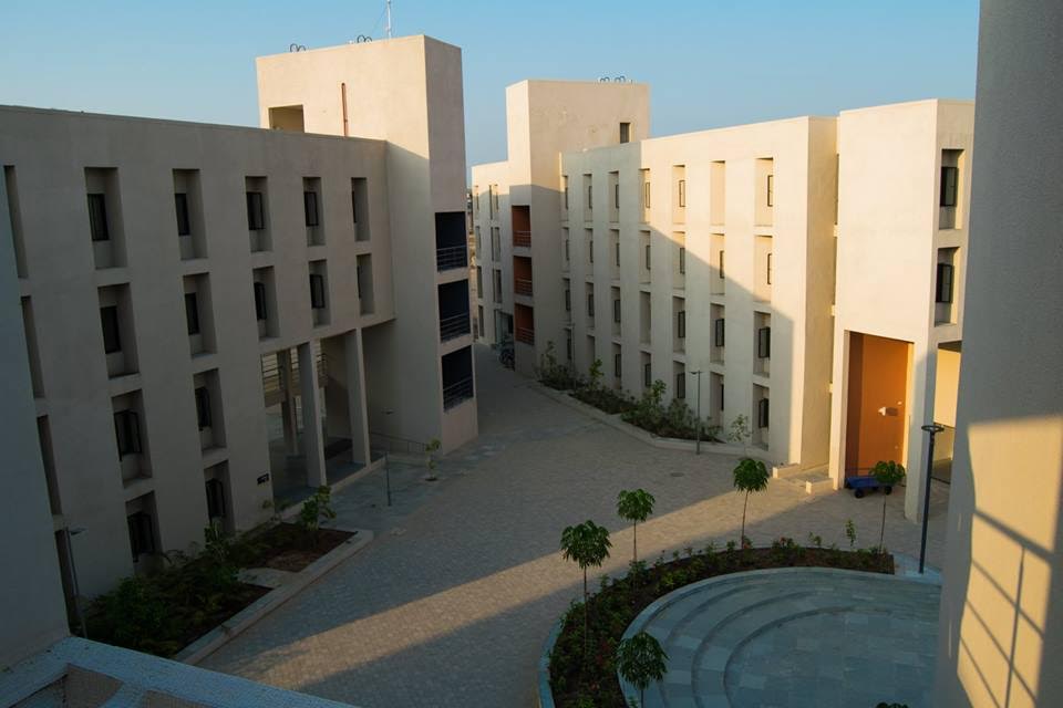 MHRD Smriti Irani to launch GIAN scheme at IIT Gandhinagar | DeshGujarat