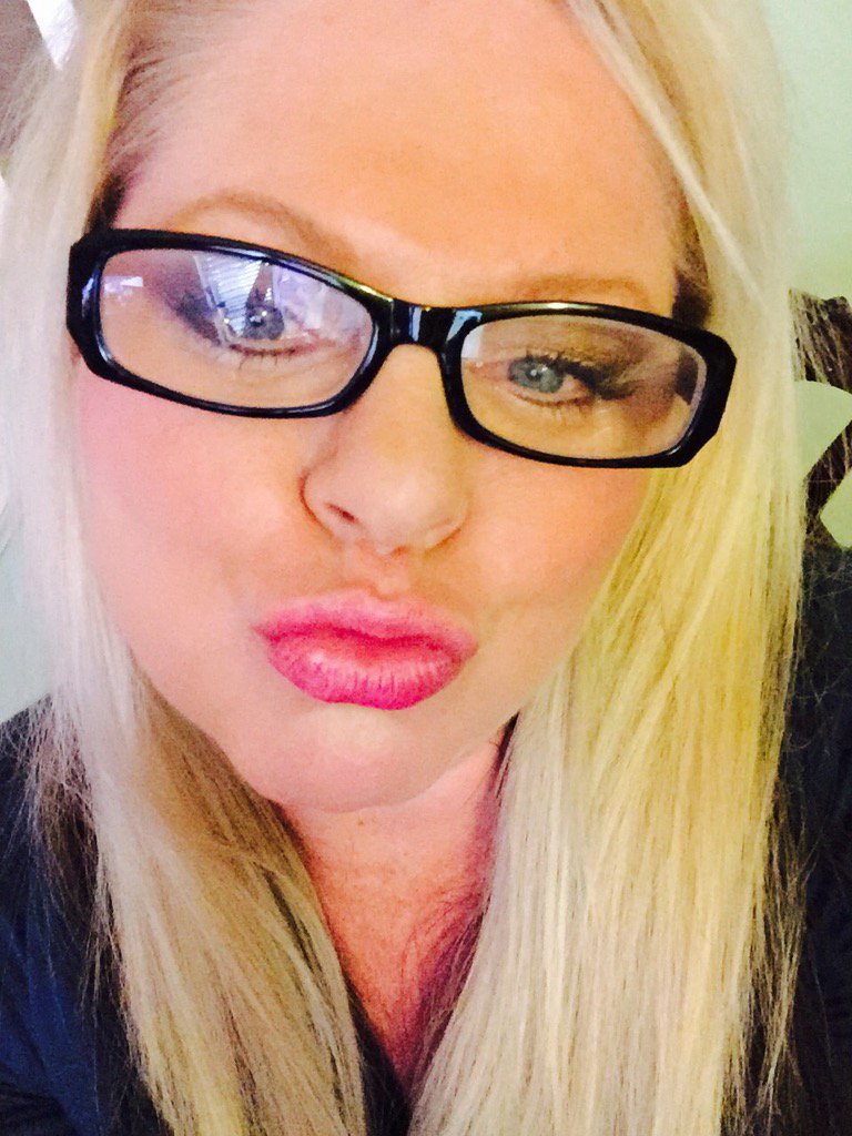 Jennifer Hawk's Instagram, Twitter & Facebook on IDCrawl