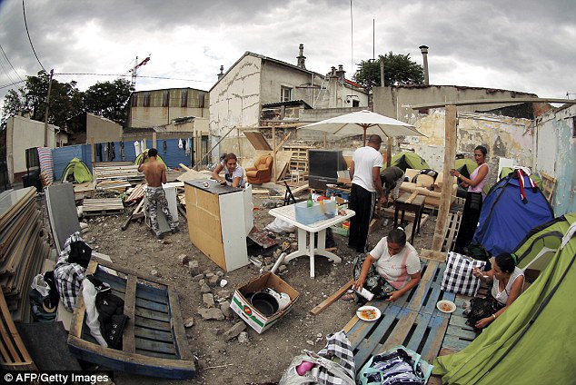 Paris ghetto #stdenis is 'jihadi capital of france' flooded with guns ...