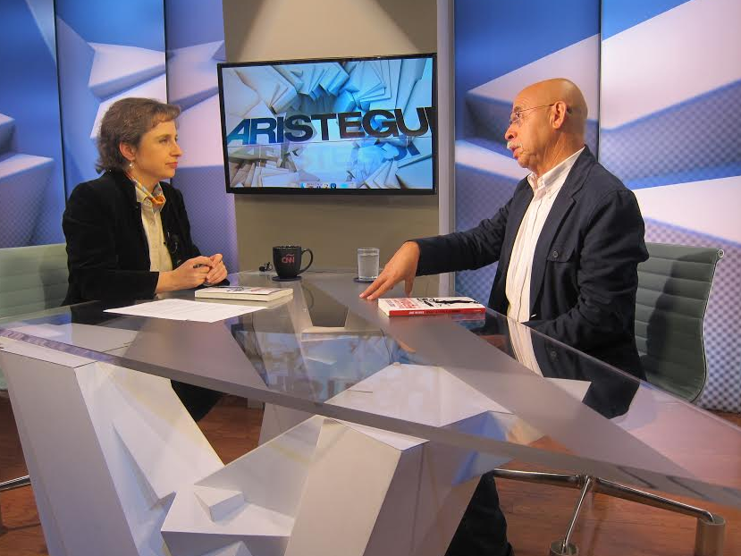 José Reveles presenta el libro "Échale la culpa a la heroína: de Iguala ...