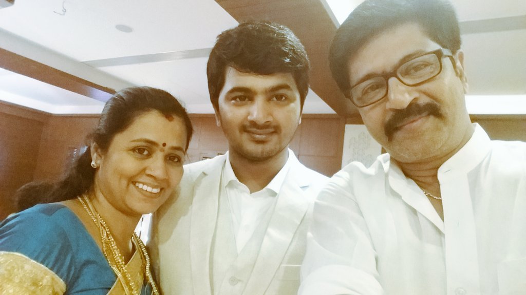 Actor Jeeva Son Photos