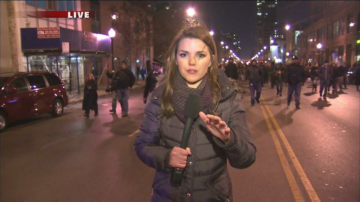 FOX 32's Elizabeth Matthews walks alongside Chicago protesters ...