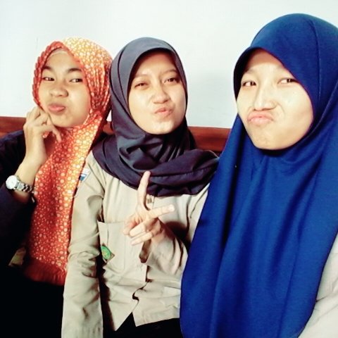 Dwi Yayuk Lestari (@DwiYayukLestar2) | Twitter