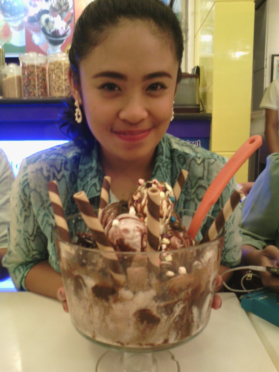 Ice Giants Ice Cream Cebu