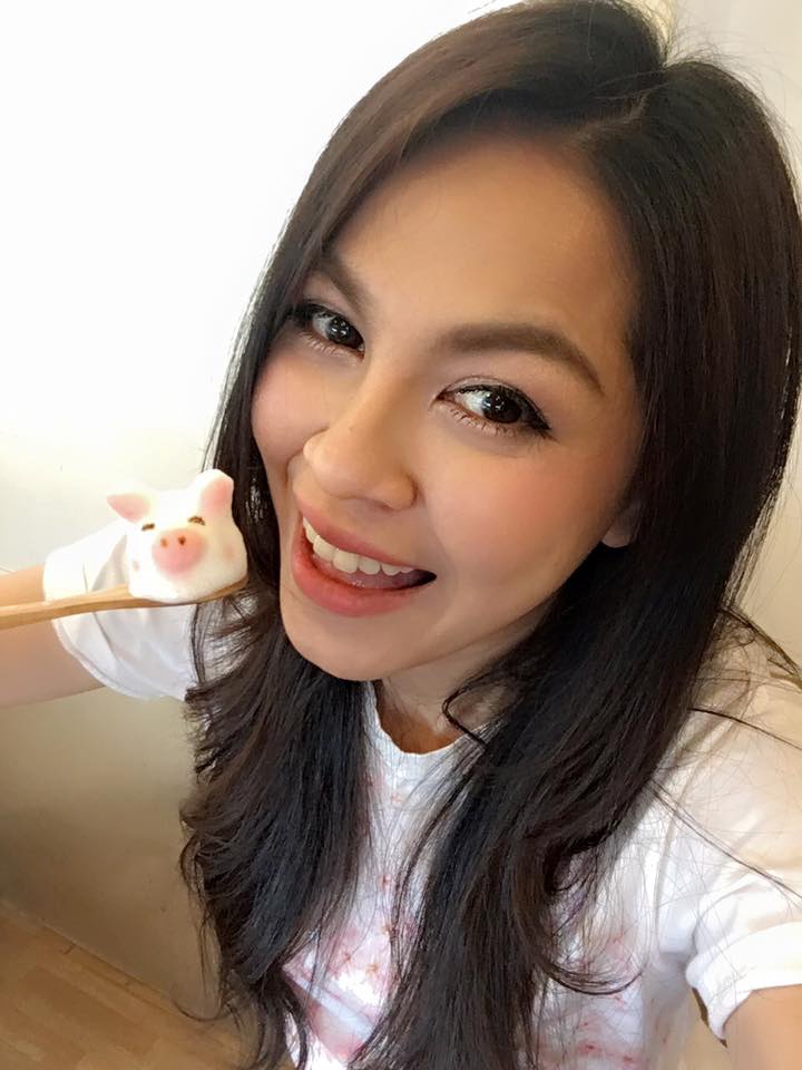 Hideko_Sunshine on Twitter: "จอย ศิริลักษณ์ใกล้ 40 แล้วแต่หน้ายัง 20 อยู่เลย สวยและหน้าเด็กมาก ...