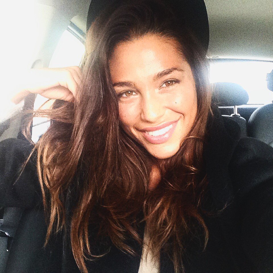 SexyCandidPics.com on Twitter: "RT @SofiaValleri: La vita la condivido solo con chi mi lascia il ...