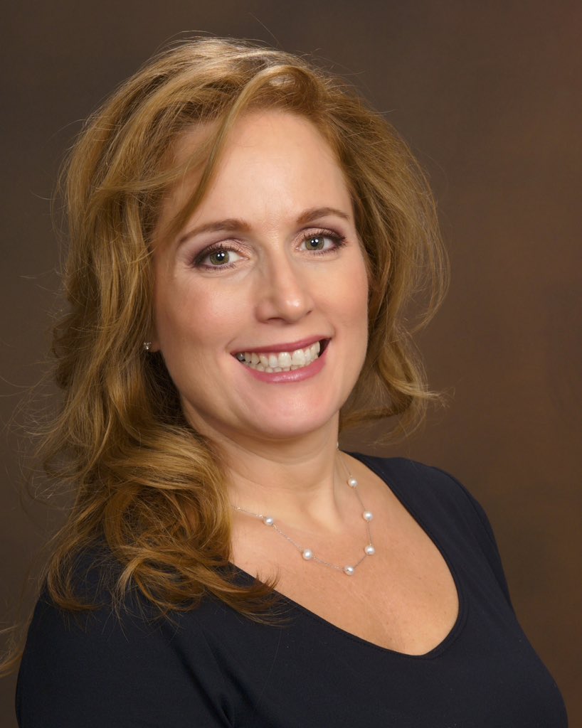 Lynn Sievers's Instagram, Twitter & Facebook on IDCrawl