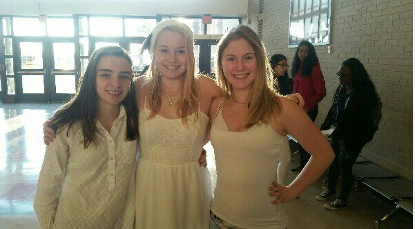 Caroline Seybold's Instagram, Twitter & Facebook on IDCrawl