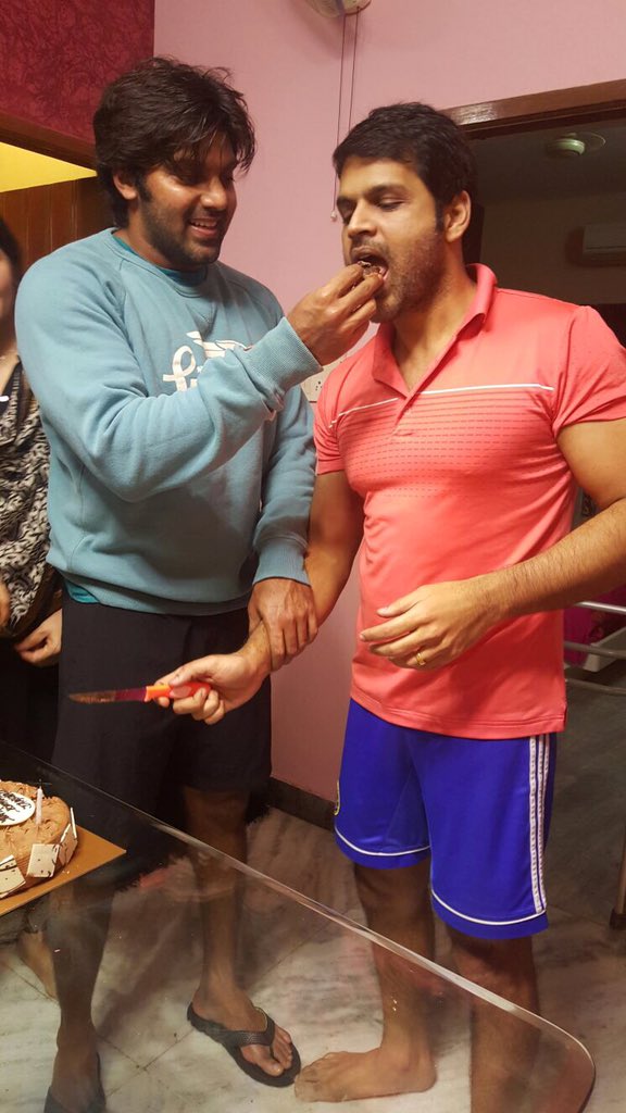 Tamil Actor Shaam Family Photos