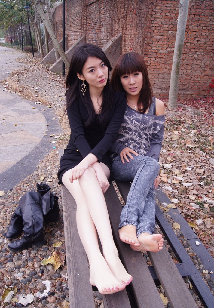 Girls Feet On Twitter Cute Asian Girls Pretty Feet And Toes | My XXX ...