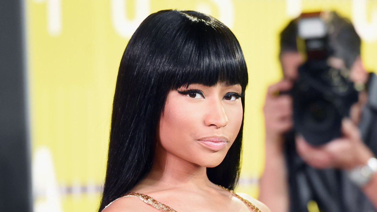NICKIMINAJ Minaj to the rescue! | VH1 Music | Scoopnest