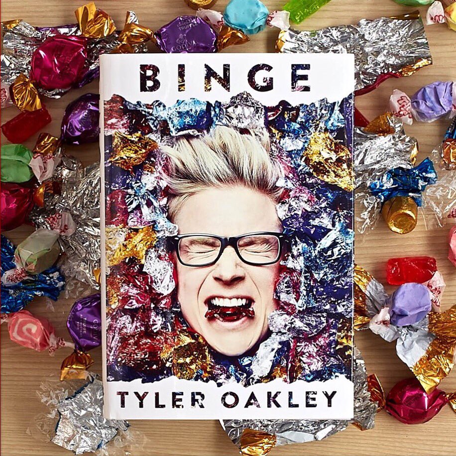 Gena Little's Instagram, Twitter & Facebook on IDCrawl