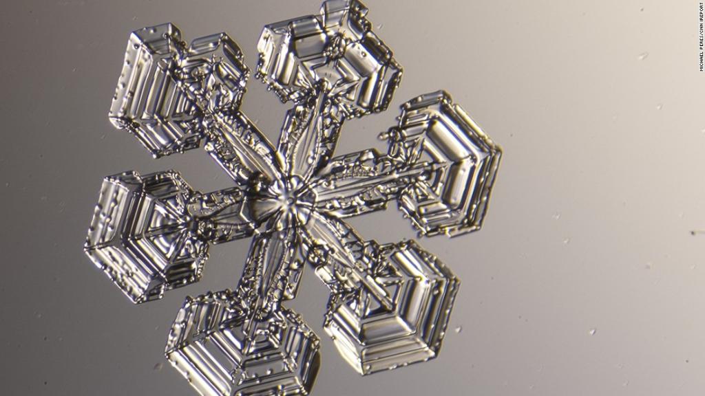 What snowflakes look like under a microscope via cnnireport | CNN ...