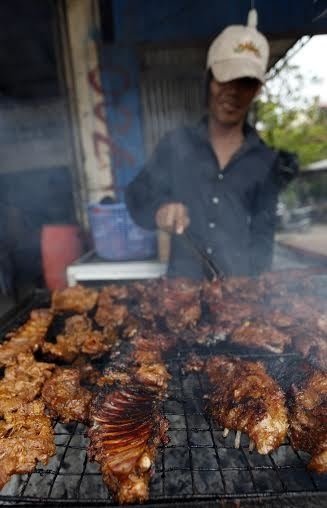 Perro al curry, sopa de perro y perro asado: especialidades de este ...
