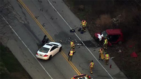 BREAKING: Head-on crash shuts down Route 113 in Downingtown, Pa. 6abc ...
