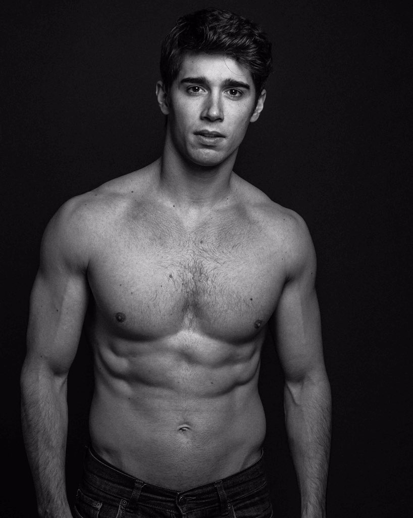 Chris Matesevac's Instagram, Twitter & Facebook on IDCrawl