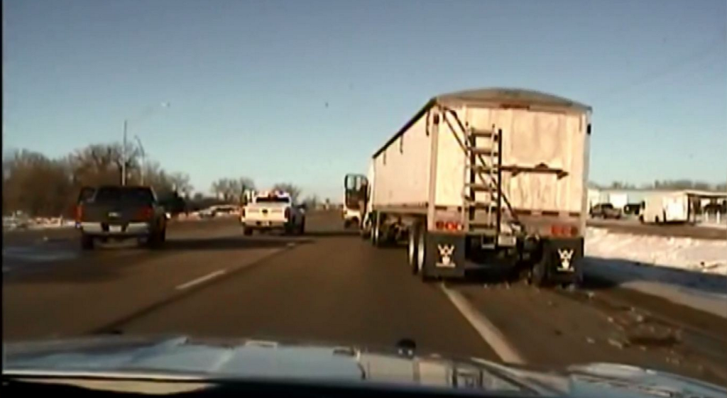 Nebraska Deputy Jumps Into Moving Truck Driver Passed Out Kmtv Cbs
