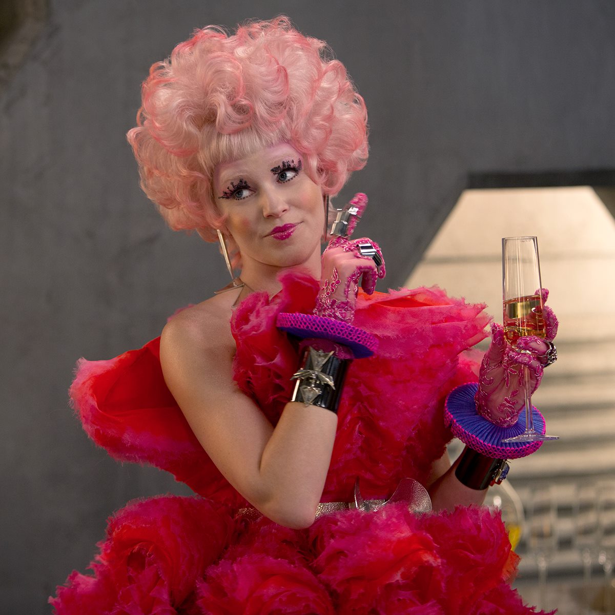 Effie Trinket evolves from a Capitol devotee to the Mockingjay’s ...