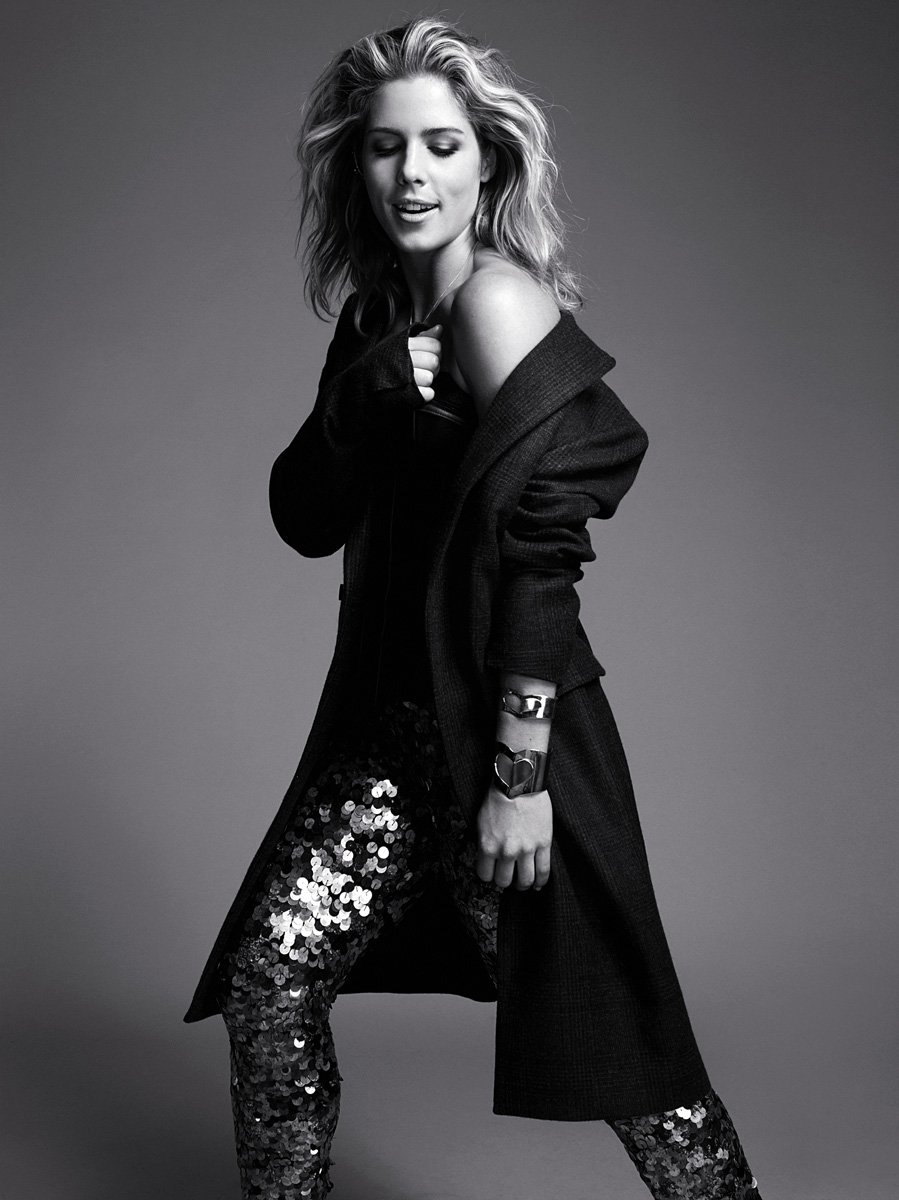 Emily Bett Rickards Bello