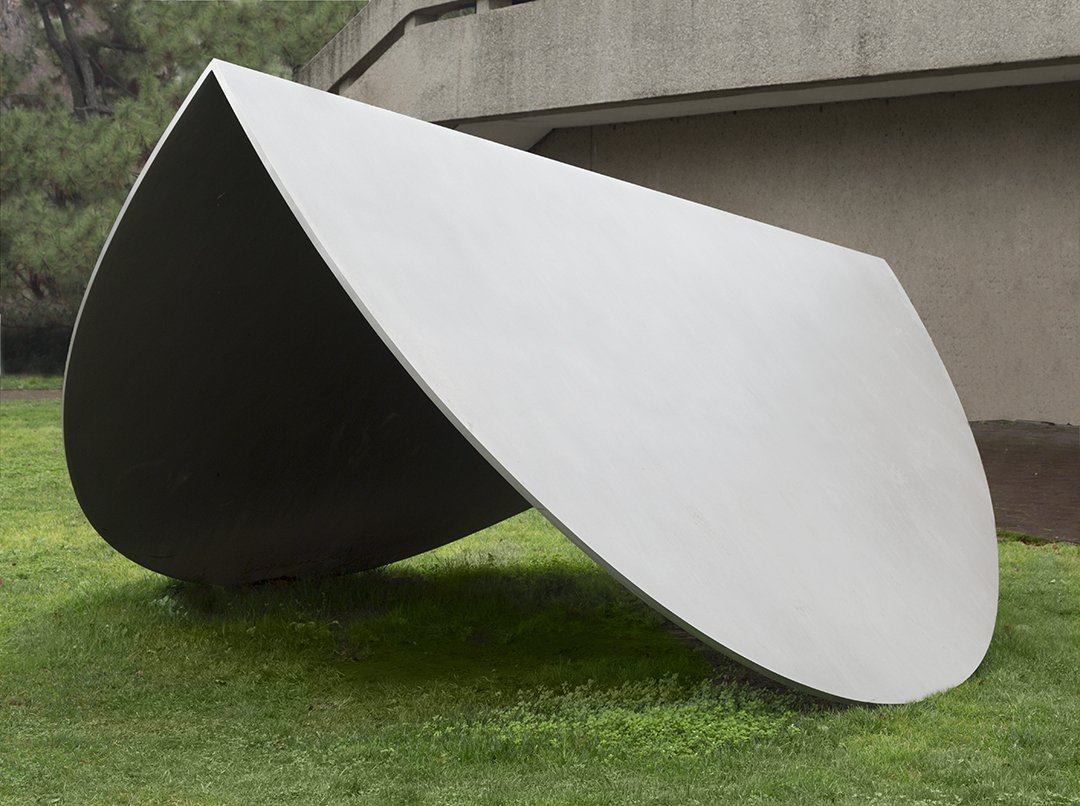 Ellsworth Kelly Sculpture